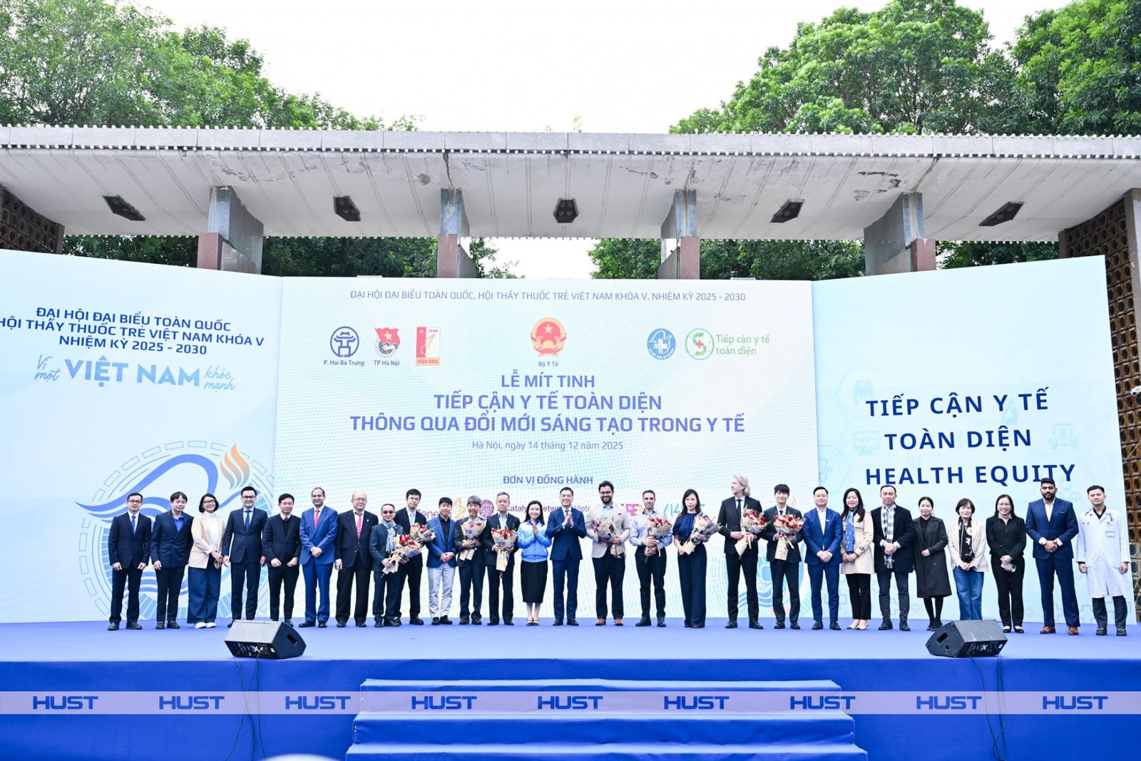 AstraZeneca and HUST launch Health Innovation Hub in Vietnam ...